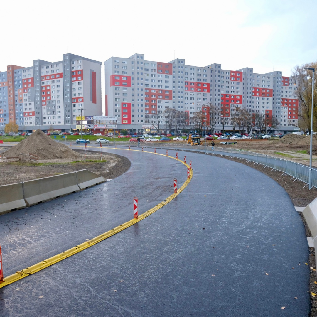 Súčasné premostenie cez Chorvátske rameno nahradí obchádzková trasa ...